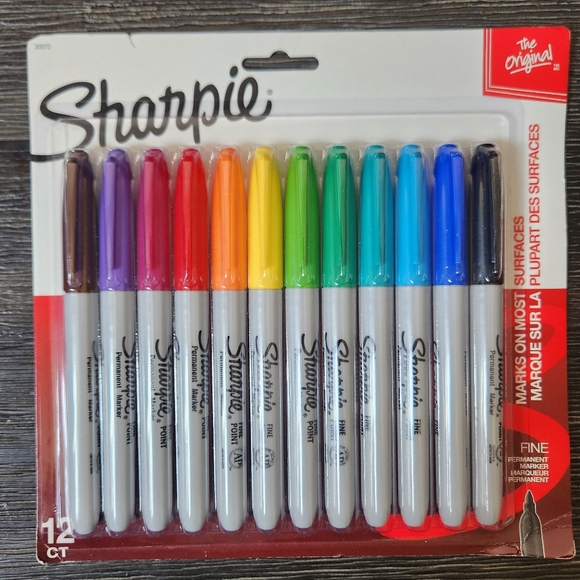 sharpie | Office | New Sharpie Permanent Markers Fine Point Assorted ...